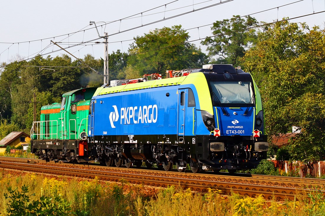 EuroCityCard- Slovenija : [PL-PKP Cargo] Prvi dvosistemski Dragon 2 (ET43) iz Newaga je šel na ...