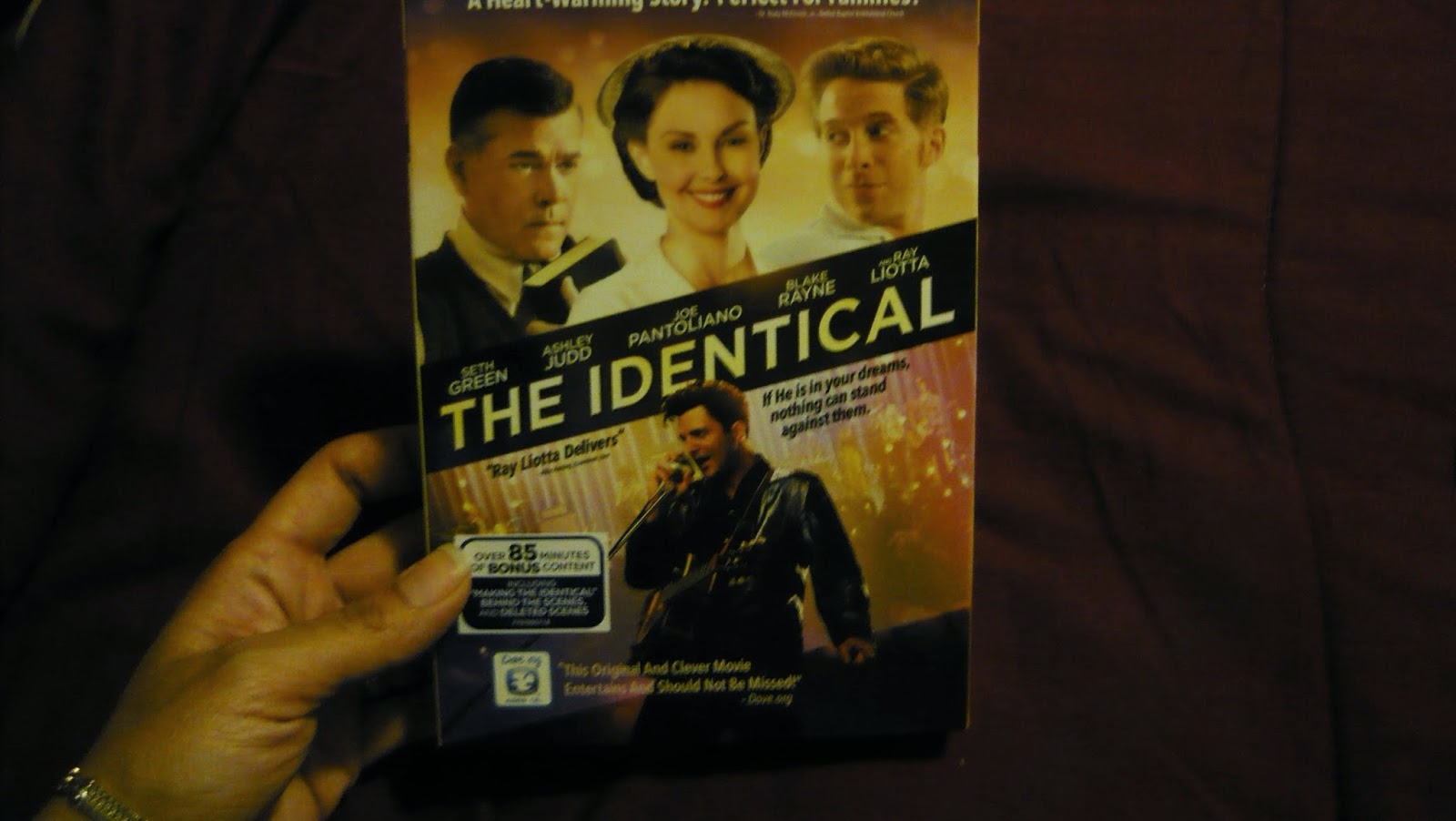 The Identical Movie Review and Giveaway! Ends 1/10/14! #theidentical