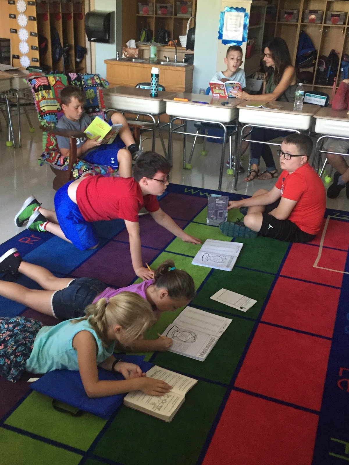 Mrs. Cushman's Class: Snuggle up with a good book. :)