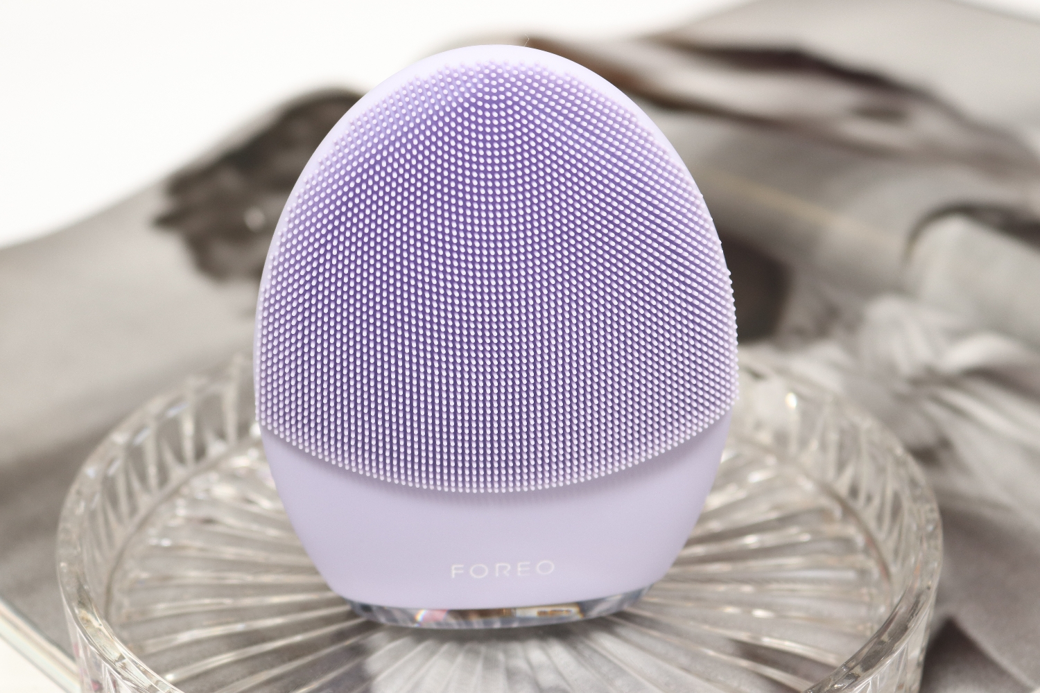 MacKarrie Beauty Style Blog: Foreo Luna 3 Sensitive Skin