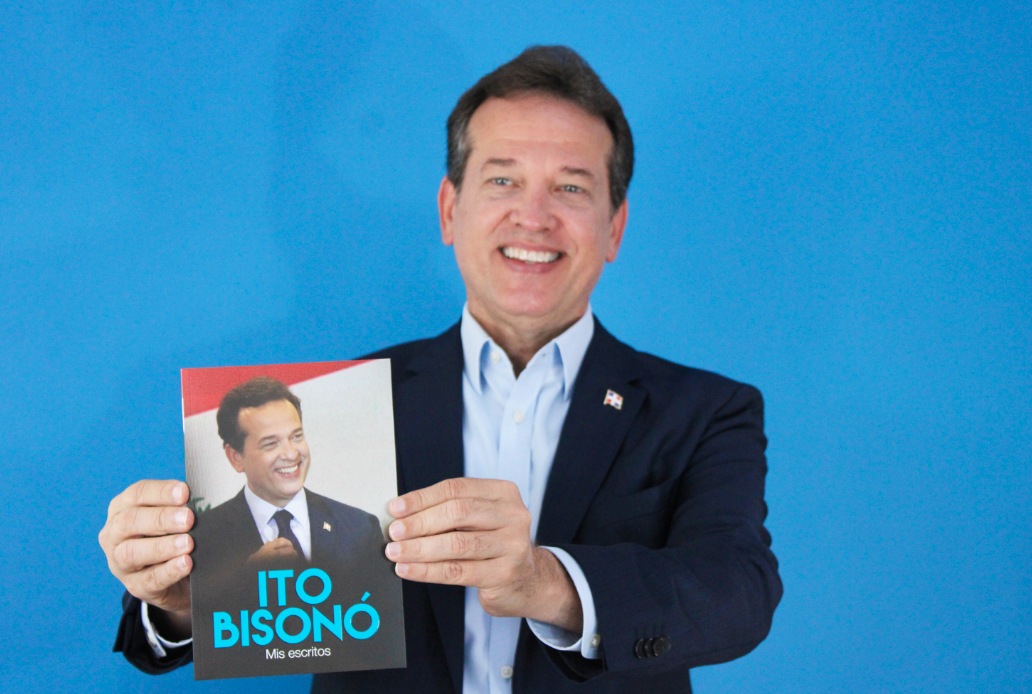 santiago30caballeros.com: Trayectoria de Ito Bisonó, ministro de ...