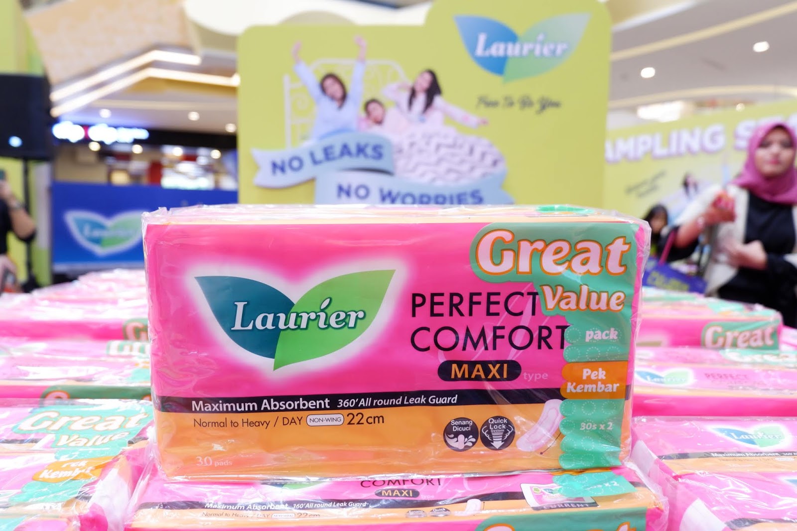 Sara Wanderlust: Kao Malaysia has an All New look for Laurier | Laurier ...