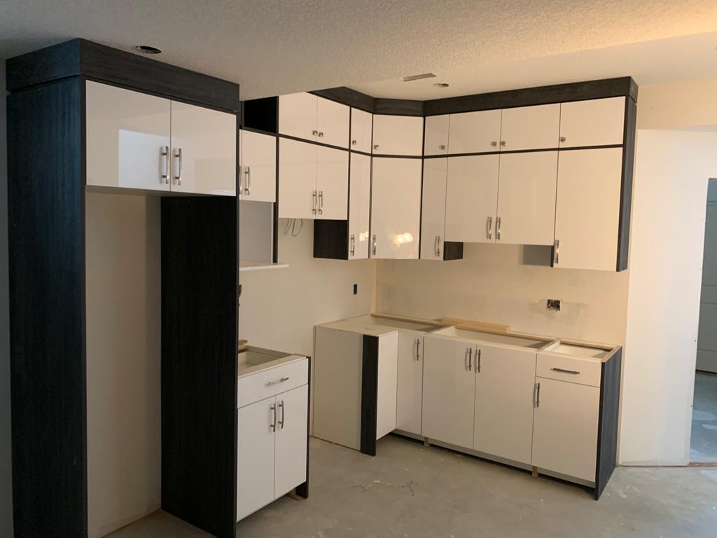 4 Most Popular Kitchen Cabinet Colors | Kitchen Renovation Tips