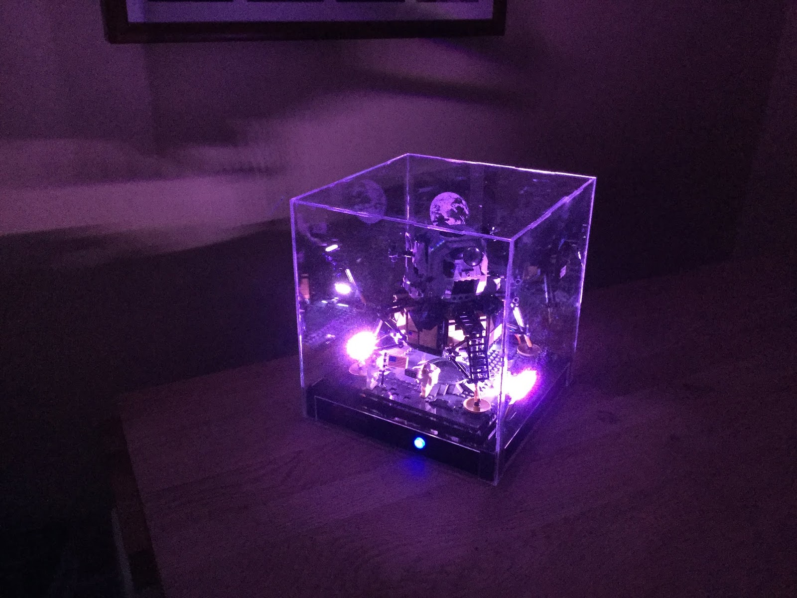 Easily Distracted: Apollo 11 Lego Display case with Raspberry Pi