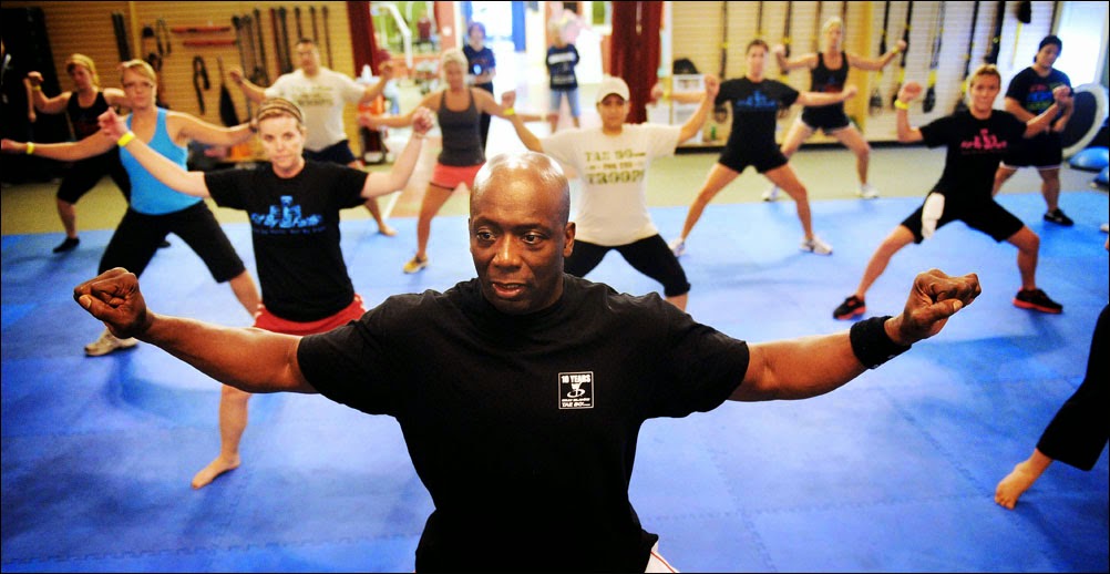SNEAK PEEK : "Billy Blanks' Taebo Live: Cardio Abs"