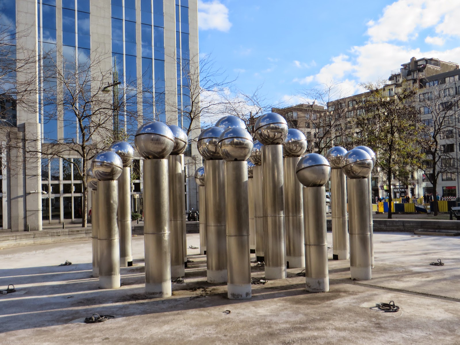 EntreVoir: Pol Bury - Bruxelles