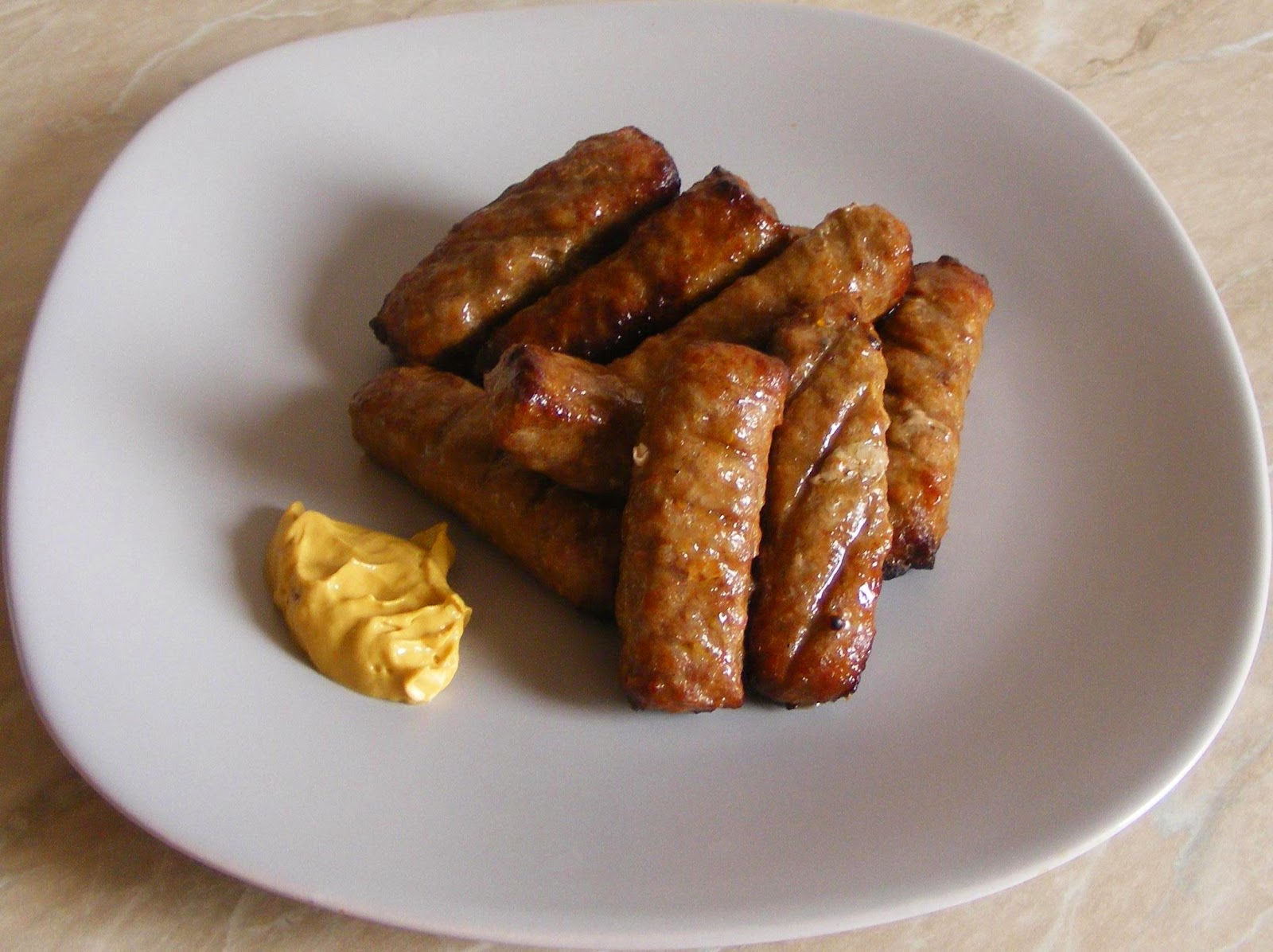 Carne de mici | Preparatedevis.ro