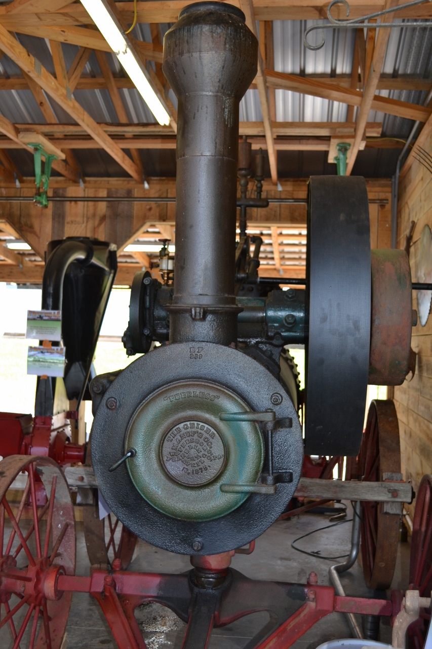 The Iron Mule: Peerless Portable Steam Engine