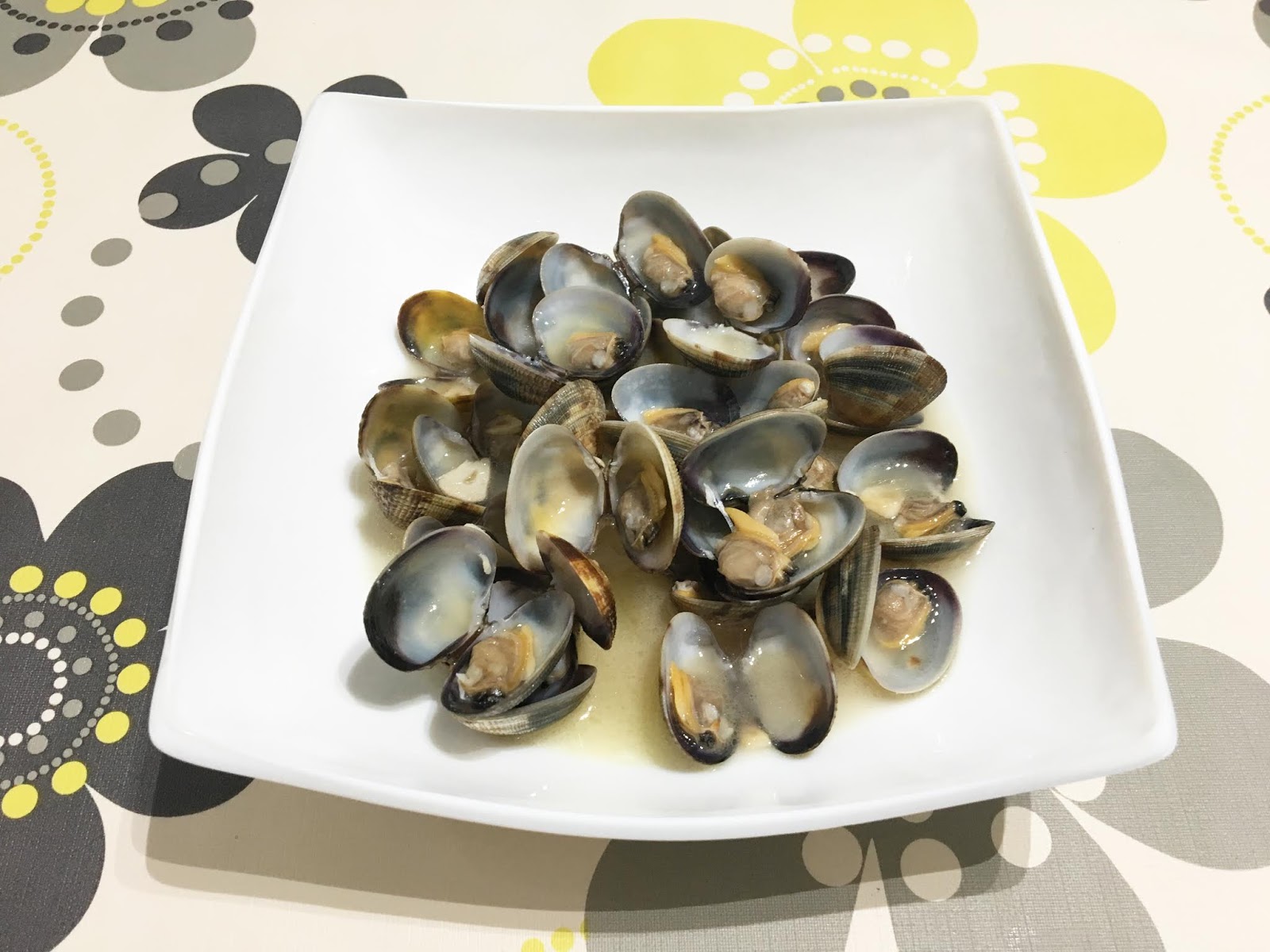 Recetas para cocinillas: Chirlas al ajillo