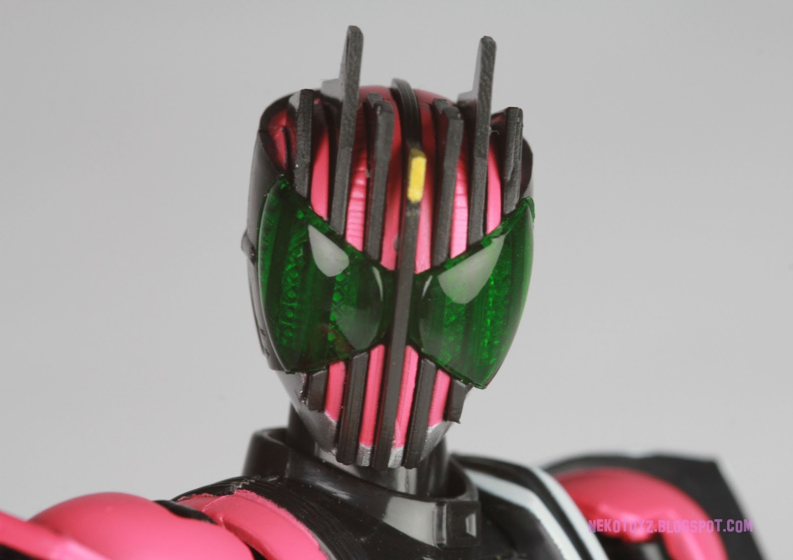 Neko Toyz: S.H.Figuarts Kamen Rider Decade [Violent Emotion] Review