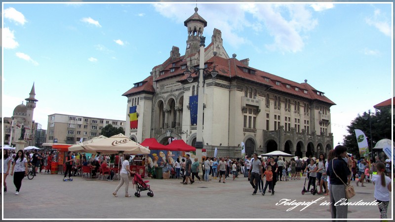 Festivalul inghetatei - Targ de arta si antichitati -- Piata Ovidiu ...