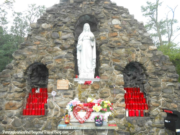 Pennsylvania & Beyond Travel Blog: Our Lady of the Poconos Grotto-Shrine