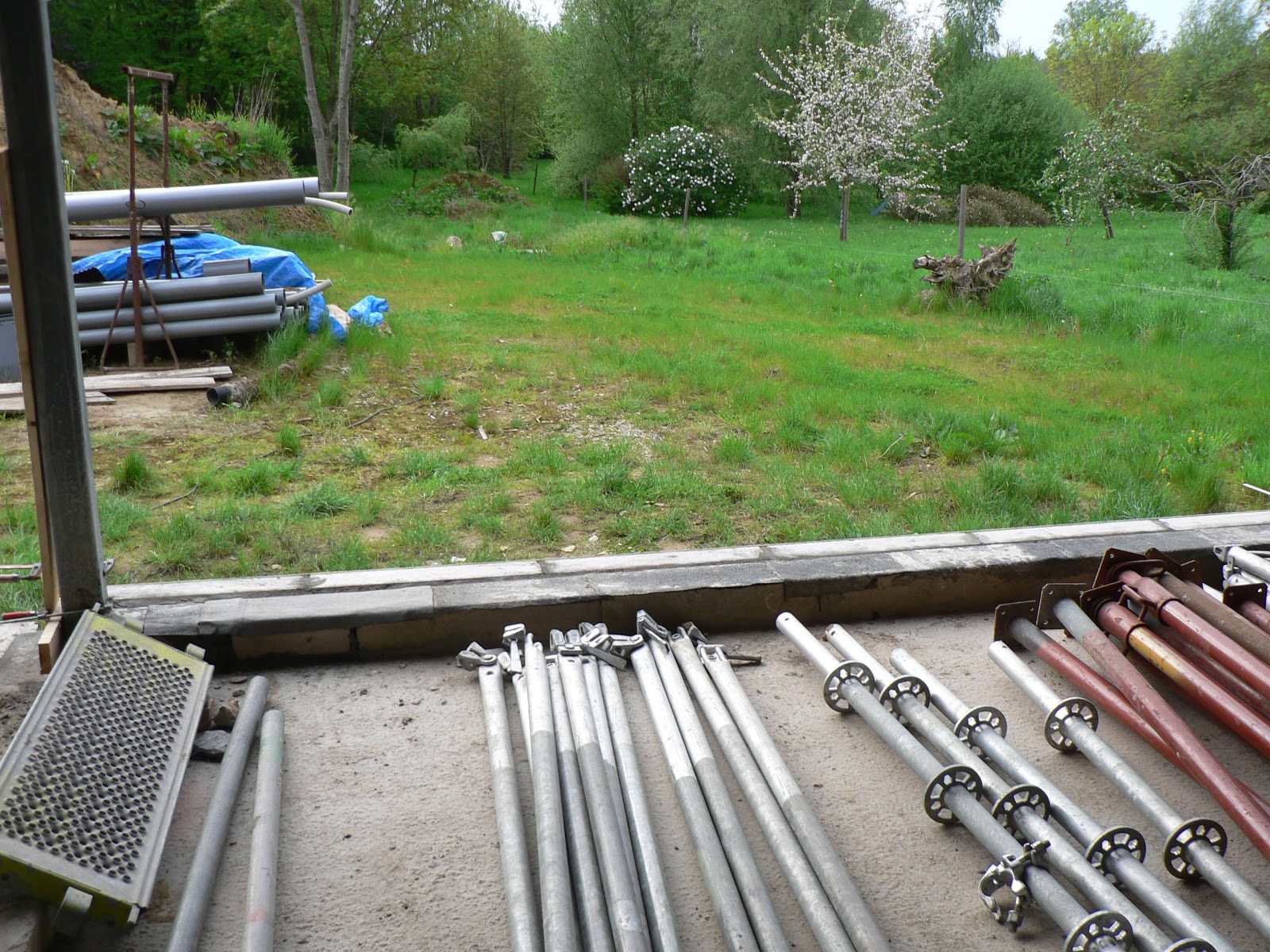 Kaboutersgezochtdeel2: 9 tem 12 mei: Ondermetsen binnenmuren, afbreken ...