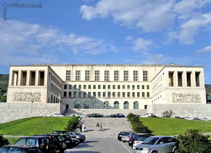 Trieste University | World Public University Information