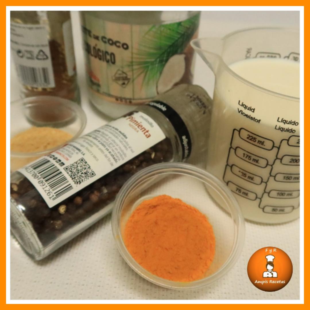 Leche dorada, Leche de cúrcuma o Golden Milk ~ Fácil y Rico Ampis Recetas