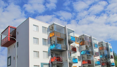 Architecture and Design: FIVE-STOREY RESIDENTIAL BUILDING