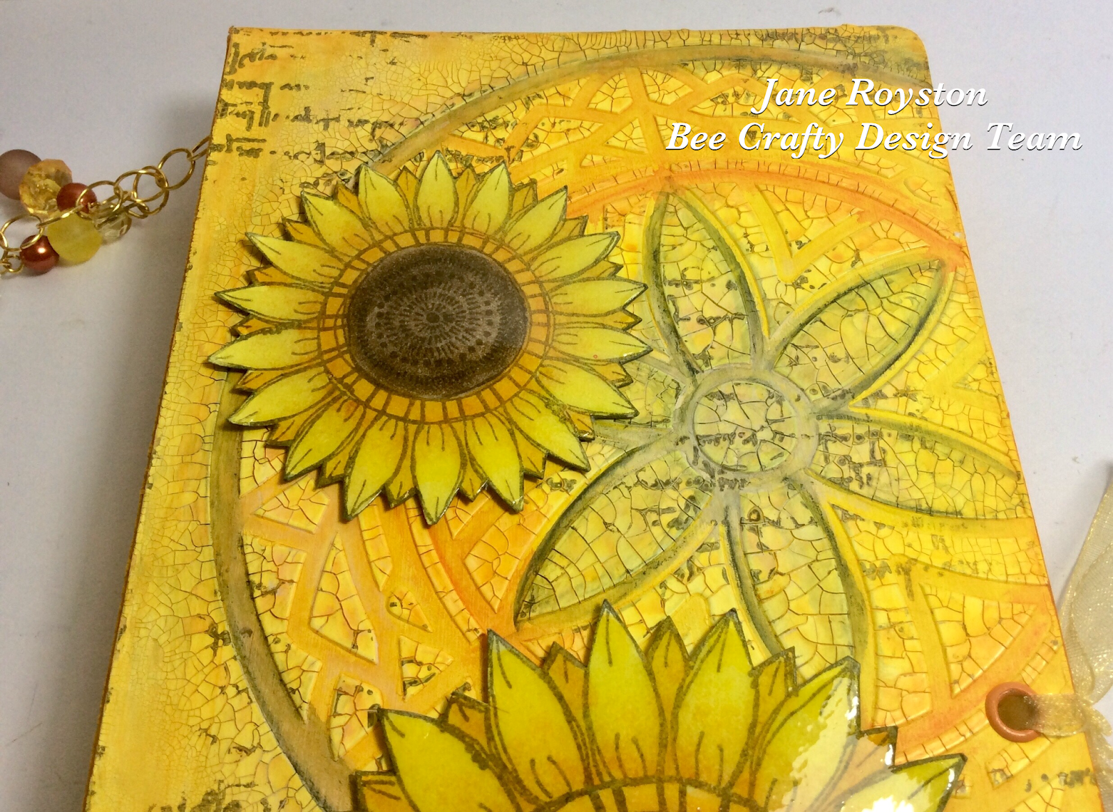 Isle of Crafty Creations: Sunflower Notebook Cover for Bee Crafty