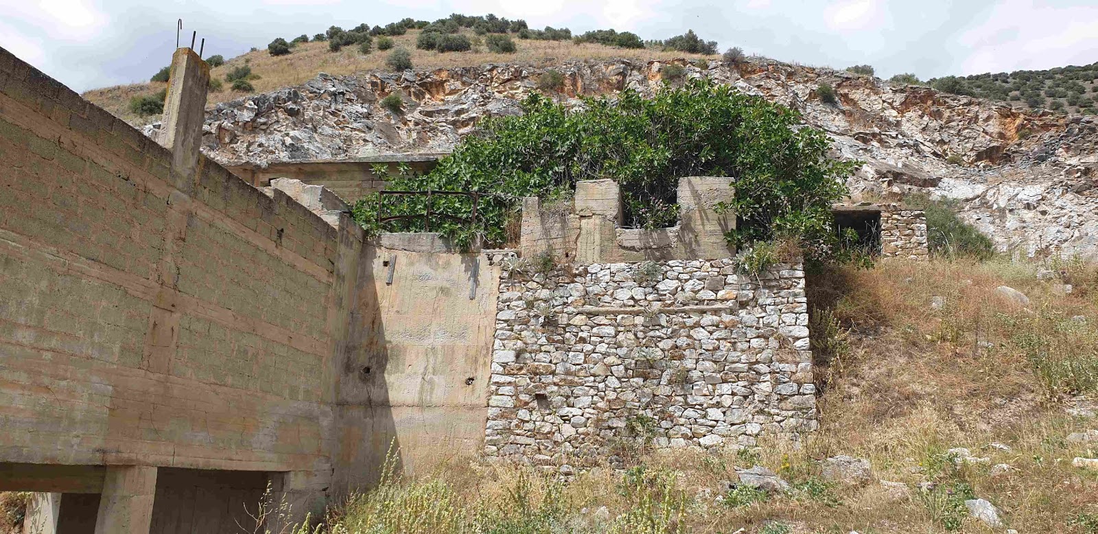 ΒΙ.Δ.Α. - ΒΙομηχανικά Δελτία Απογραφής: ΛΑΤΟΜΕΙΟ ΚΕΡΑΜΙΔΙΟΥ ΤΡΙΚΑΛΩΝ