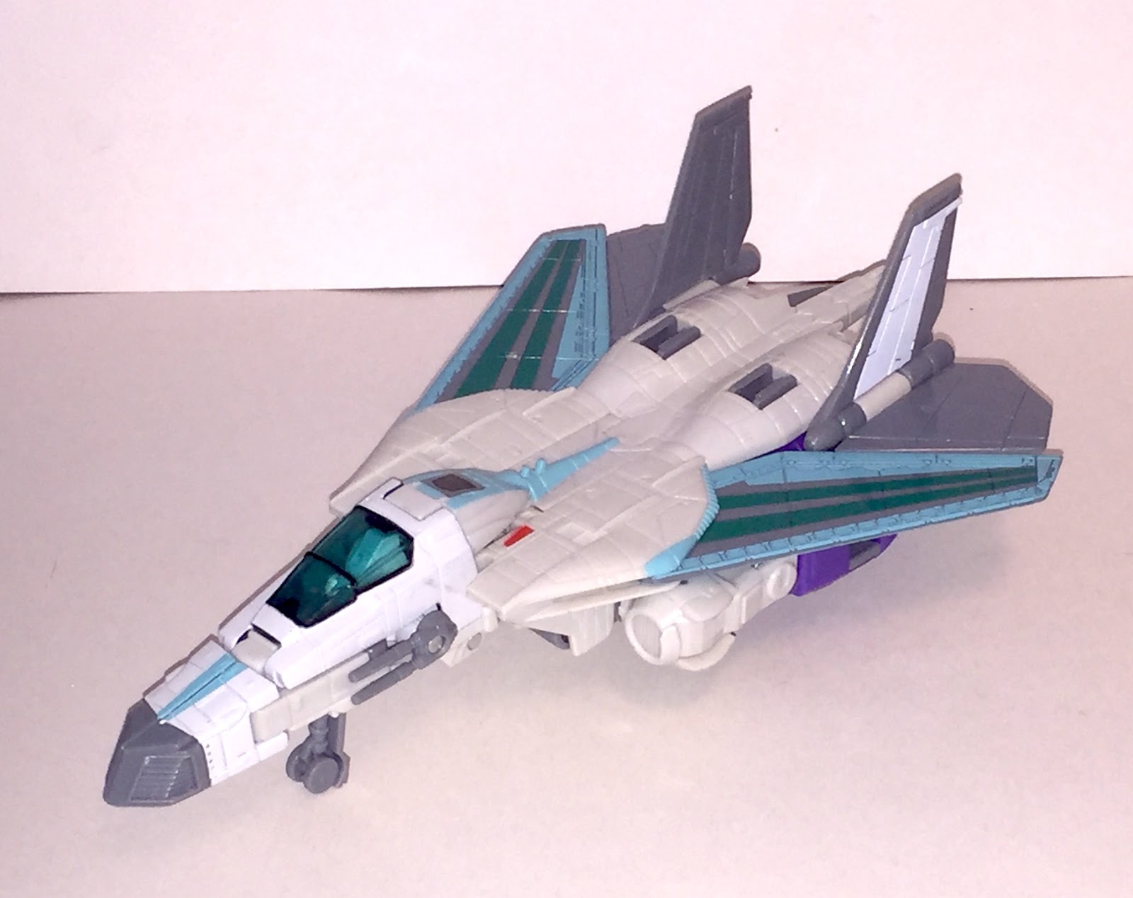 Blackrock's Toybox: BotCon 2007 Dreadwind