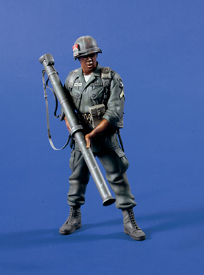 Ehi, svuoto la soffitta!: VERLINDEN - Figurini scala 1/16 - 120 mm. - Vari soggetti guerra del ...