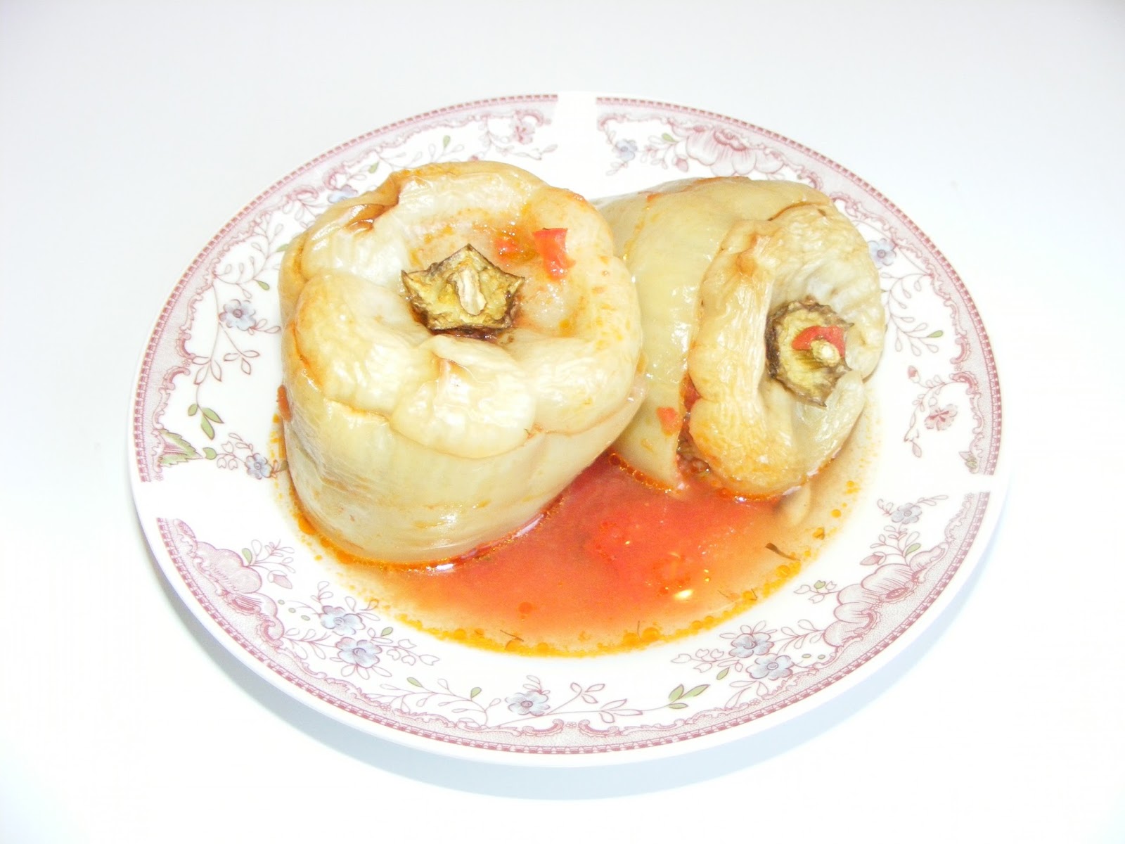 Ardei umpluti cu legume | Preparatedevis.ro