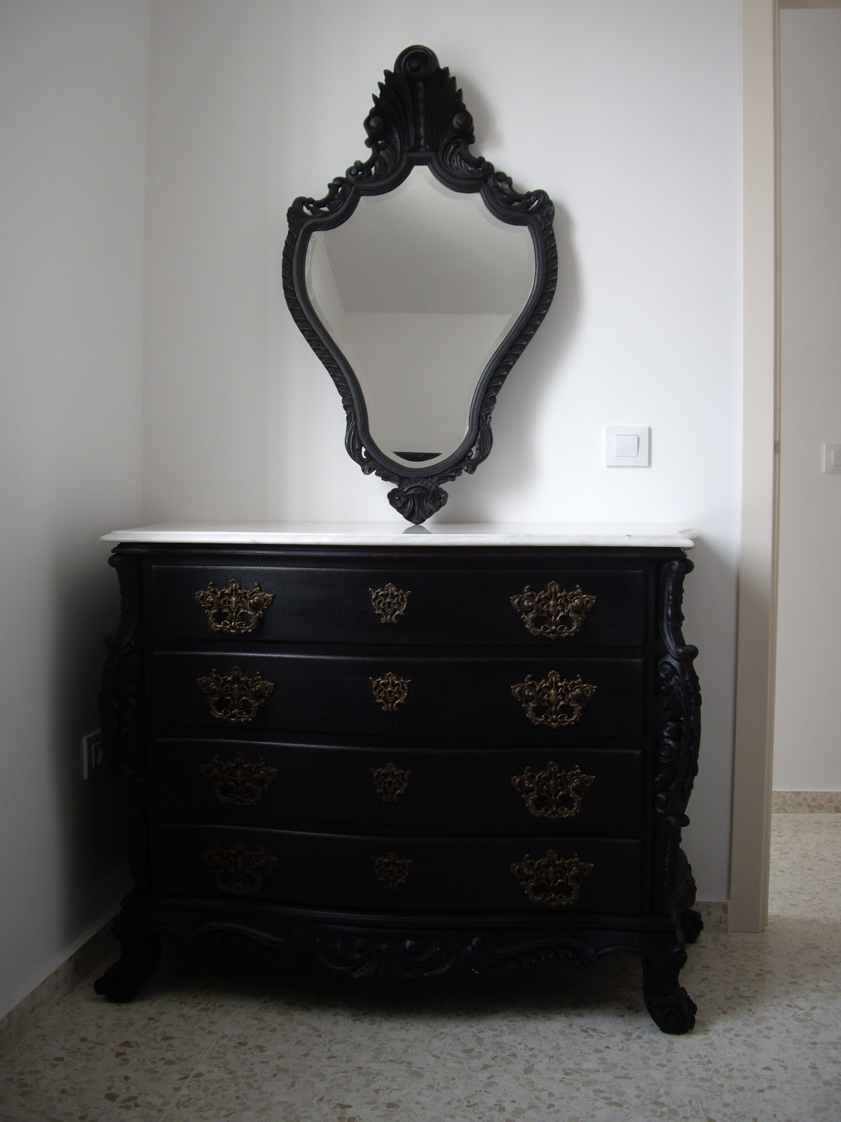 Antiguedades: Dormitorio de Caoba Negra