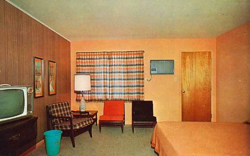Room For a Night: Cool Pics Show Hotel Rooms of the U.S in the 1950s ...