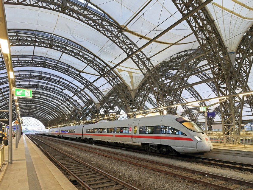 Fastest Trains In The World of 500 KM/Hour