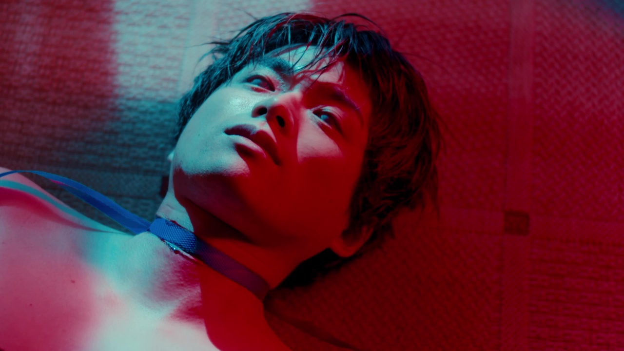 Nao Kanzaki and a few friends: "Watashi no Otto wa Reitouko ni Nemutte ...