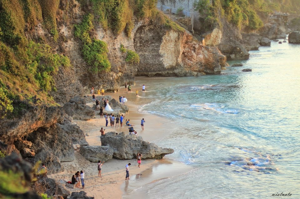 Driver & Tours Guide di Bali: Tegal Wangi Beach Jimbaran - Bali