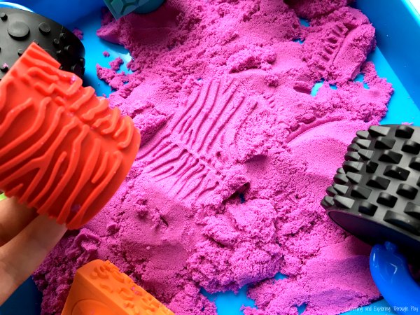 Learning and Exploring Through Play: Mark Making with Kinetic Sand