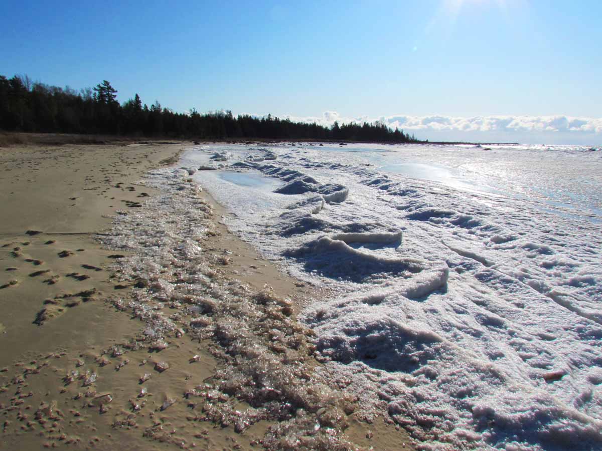 The Agatelady: Adventures and Events: Lake Michigan Shoreline in Winter