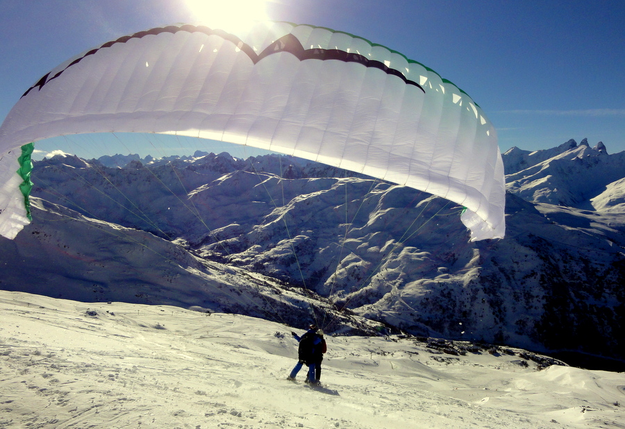 Paraskiing in Valmeinier, French Alps | Travel and Lifestyle Diaries ...
