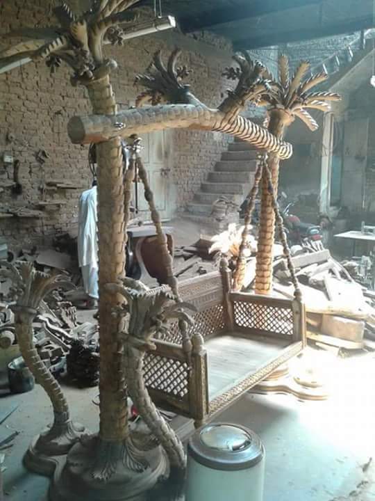 40 Beautiful Wooden Jhoola Designs | Wooden Jhula For Living Room ...