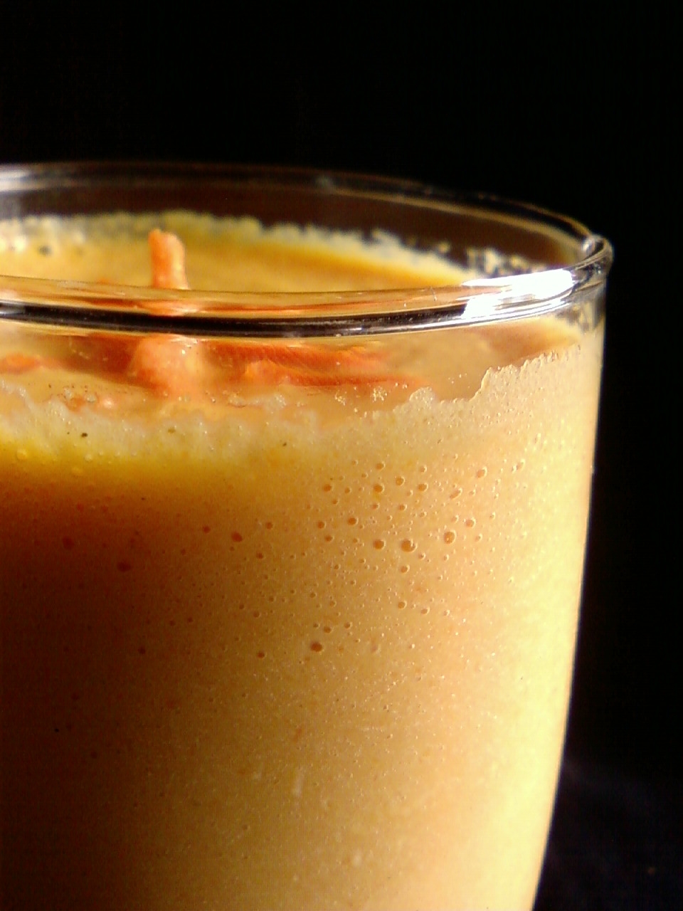 Carrot Milkshake - Blend with Spices
