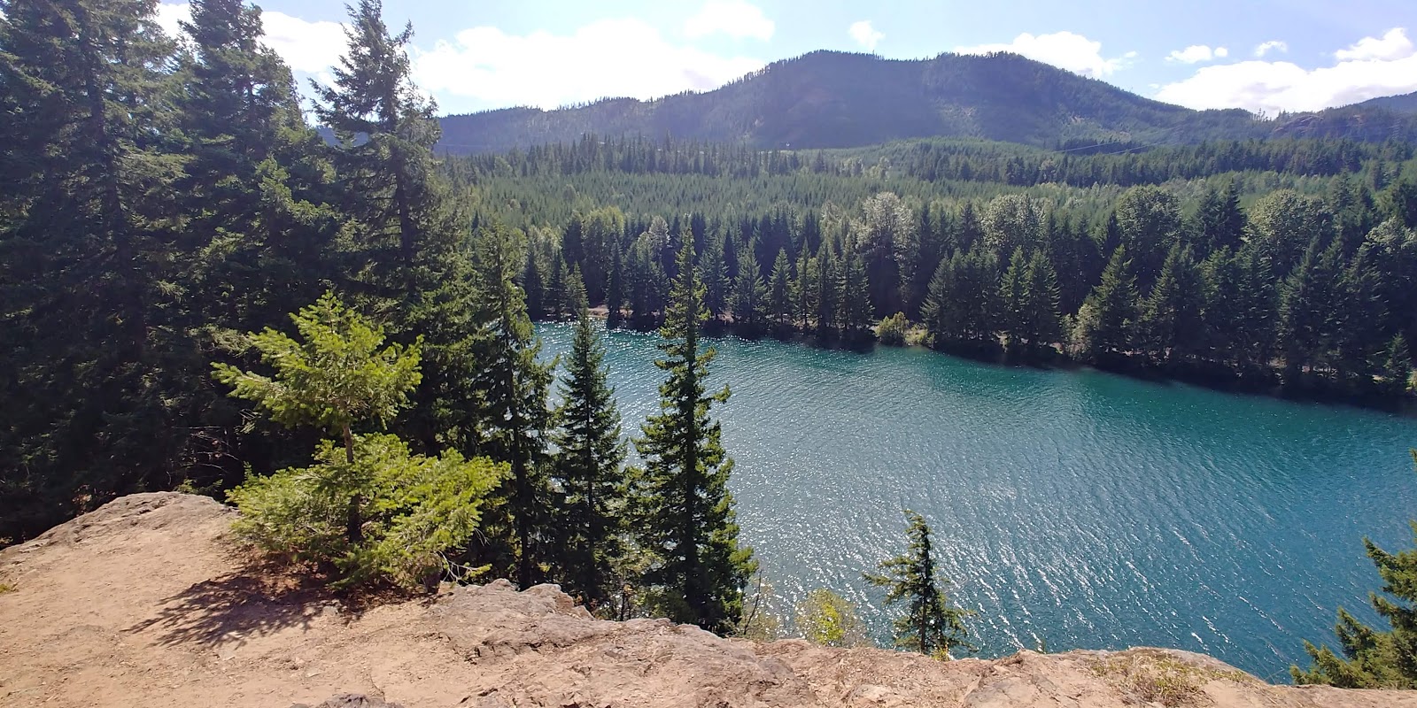 Peter And Evie - Travel blog: Aug 25 - Lake Easton State Park, Easton ...