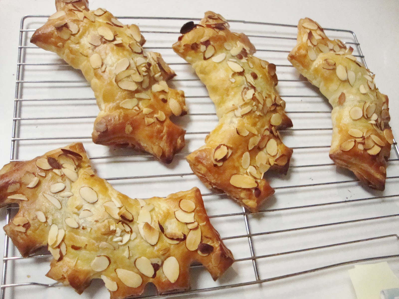 Food Floozie: Bear Claws