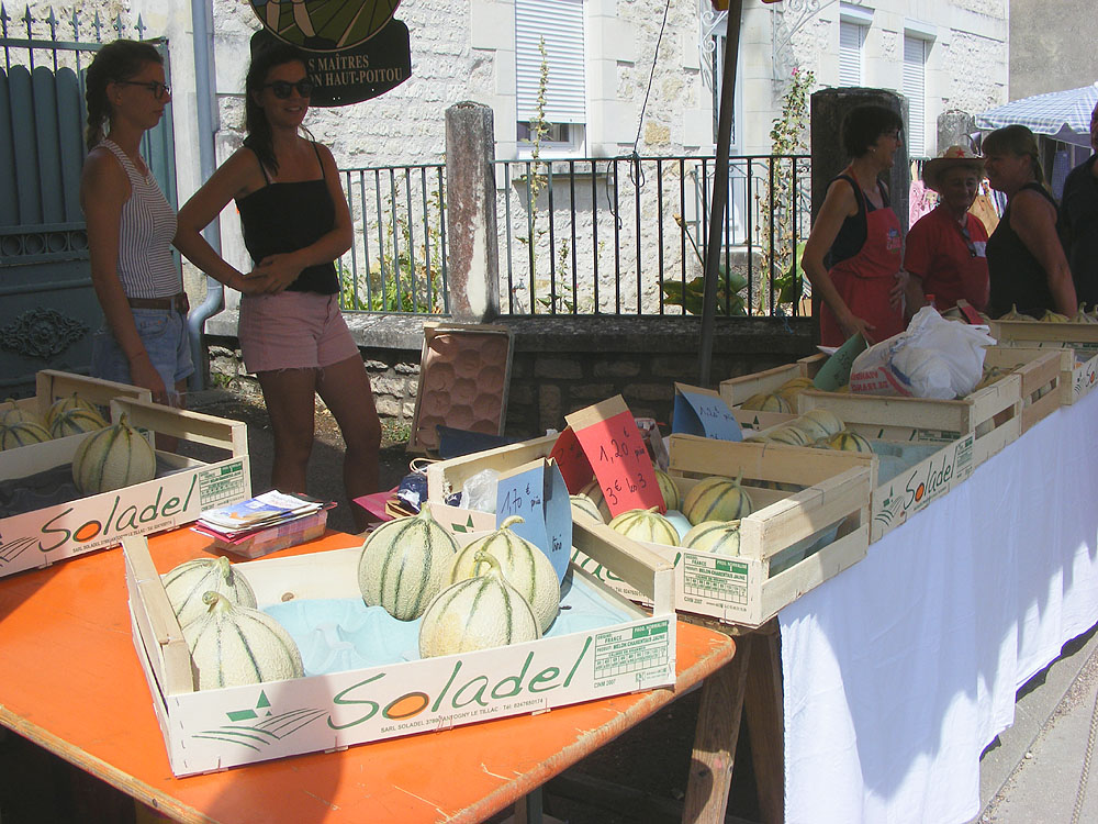 Days on the Claise: Local Melon at the Market