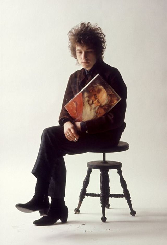 47 Interesting Color Photos of a Young Bob Dylan in the 1960s ~ Vintage ...