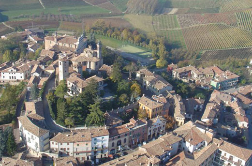 le promeneur du 68: Au Piémont italien, découverte de Neive, la cité ...