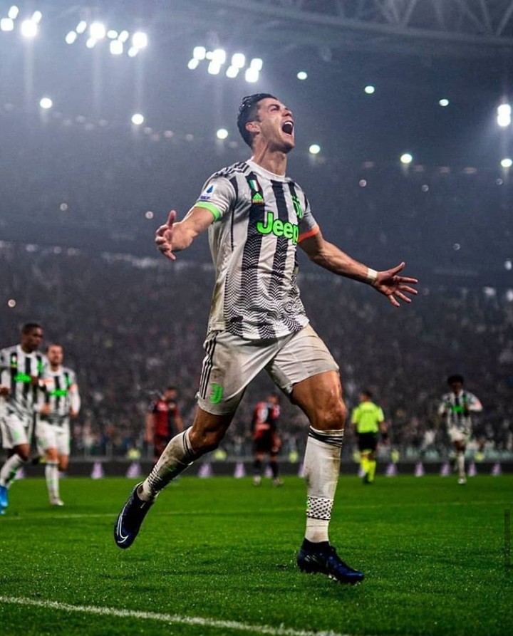 Total Excel (Anuj Roy) : Cristiano Ronaldo biography (19.06.2020)