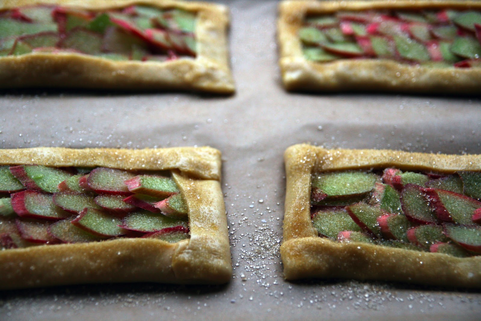 Rhubarb Tartlets Recipe | mostly foodstuffs
