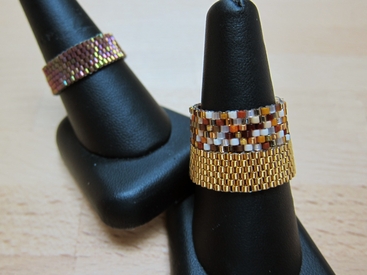 All Peyote Seed Bead Jewelry Tutorials / The Beading Gem