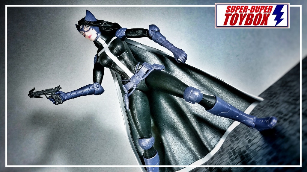 Super-DuperToyBox: DC Collectibles Worlds Finest Huntress & Power Girl