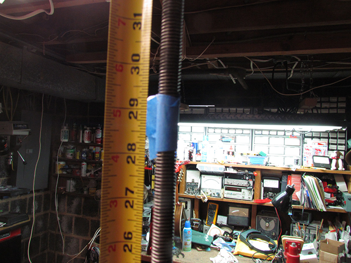 Simple DIY Go-bar Clamping Deck for Lutherie Crawls Backward (When Alarmed)