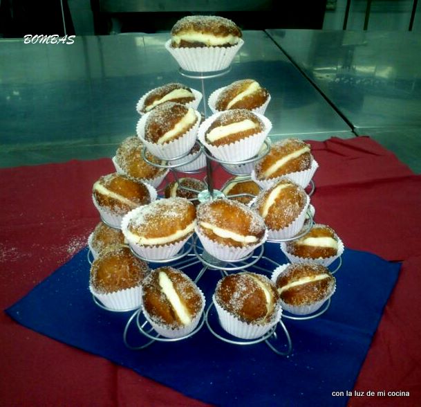 con la luz de mi cocina: BOMBAS