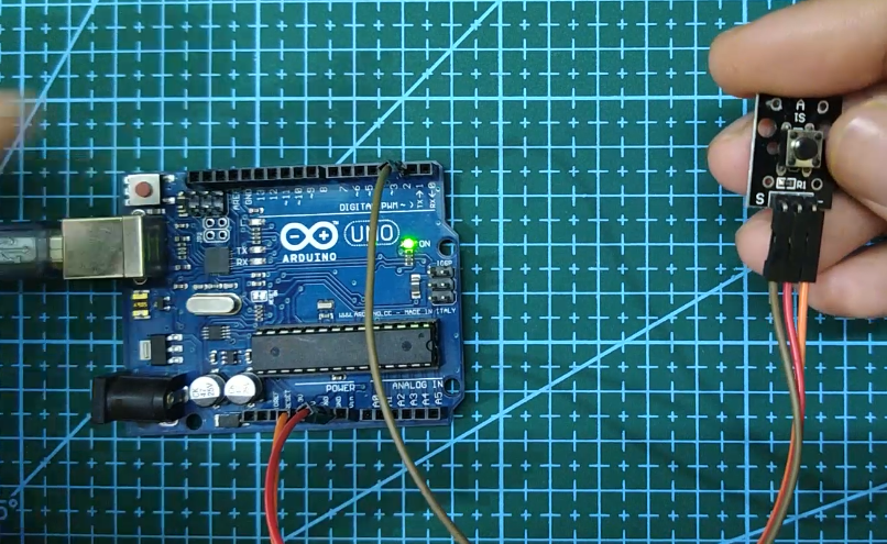 DIYTechStudio: How to connect a Push Button to an Arduino UNO using ...