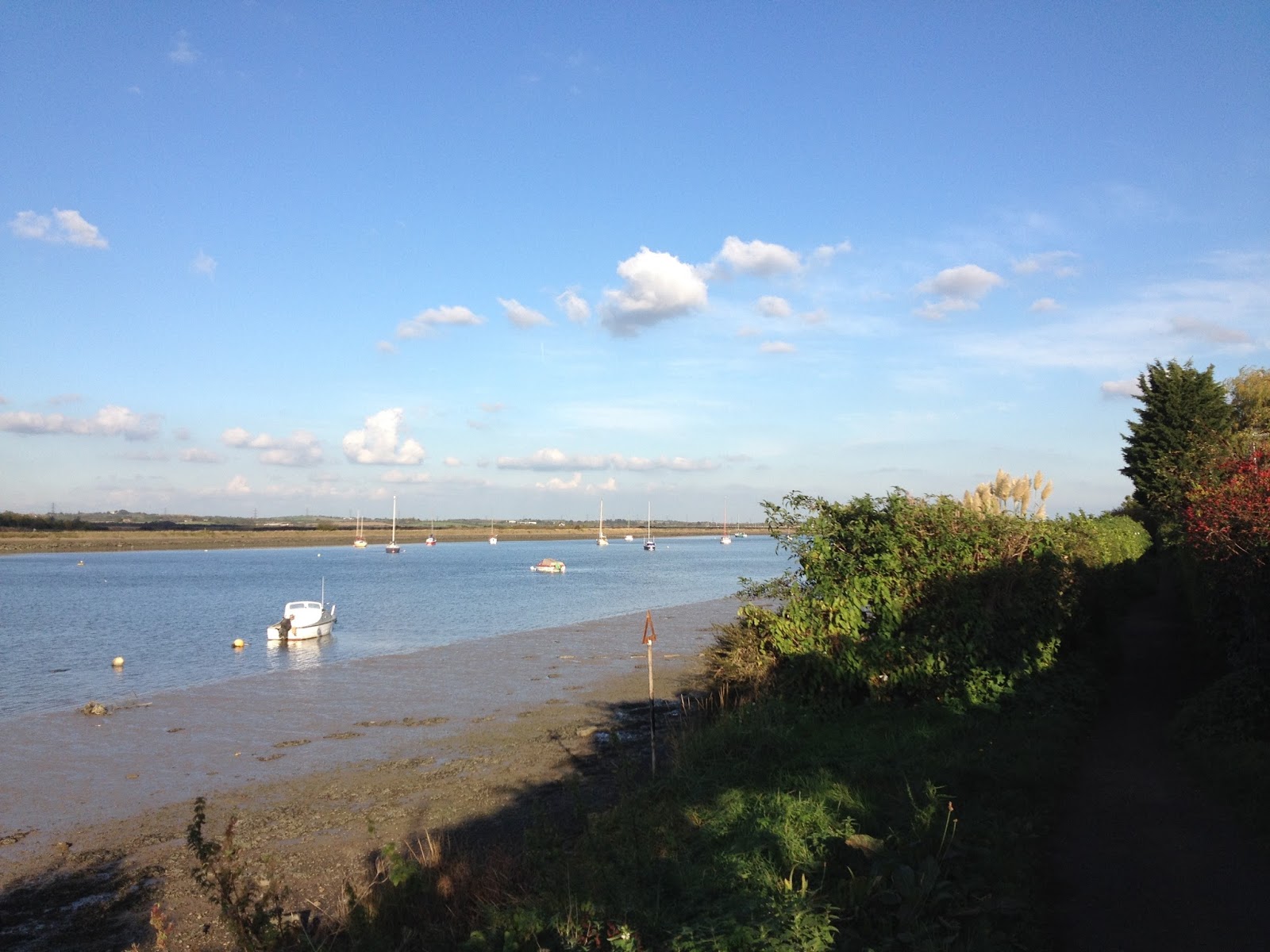 Bill's Log: Views Over the River Crouch at Hullbridge
