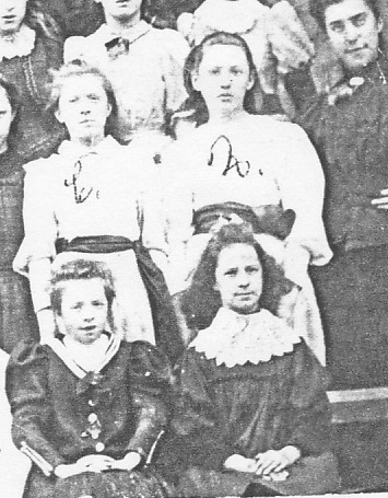 Where are we all Now: Descendants of Thomas Dixon SNEATH & Clara Rowbotham