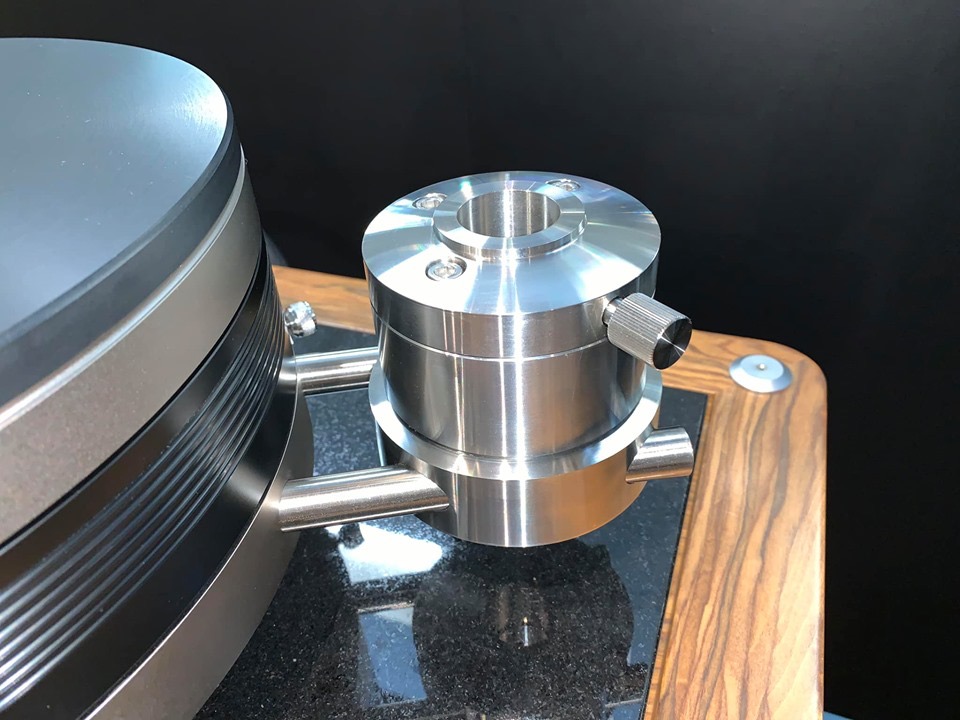 CONTINUUM AUDIO OBSIDIAN TURNTABLE – M & S | Ultimate High-Fidelity